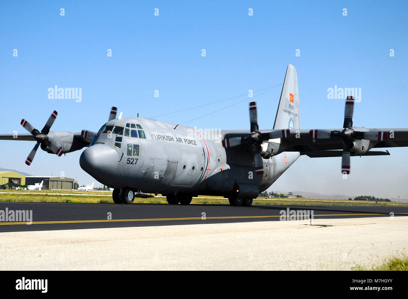 Turkish Air Force C-130 Hercules Stock Photo - Alamy