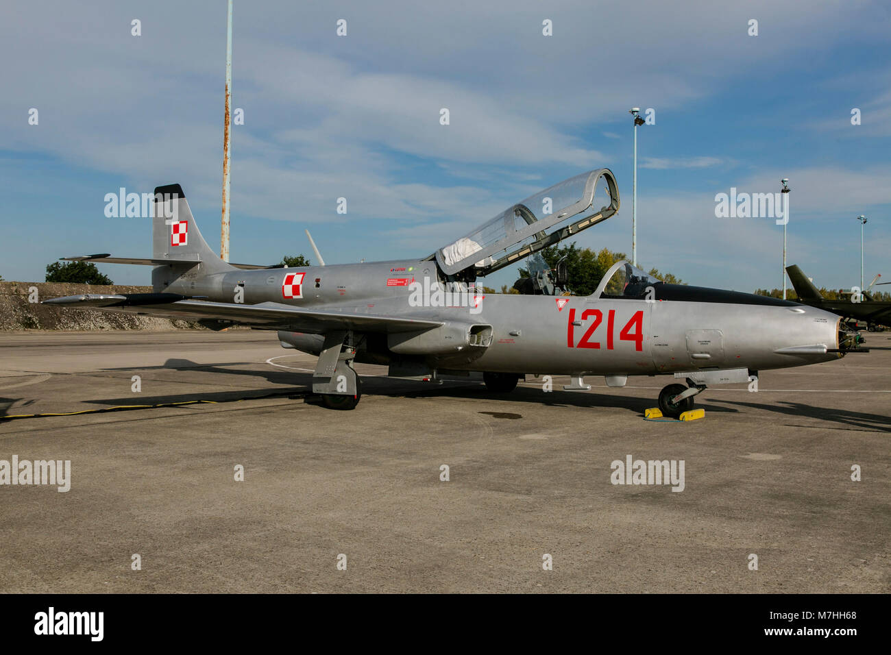 Polish Air Force TS-11 Iskra trainer aircraft Stock Photo - Alamy