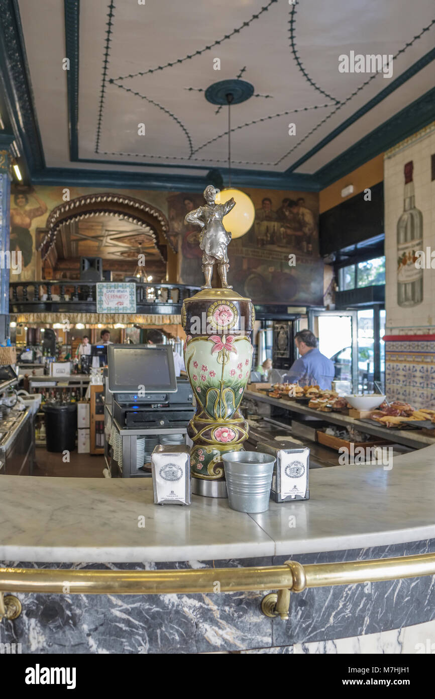 Cafe Iruna, Bilbao, Vizcaya, Pais Vasco, Spain Stock Photo - Alamy