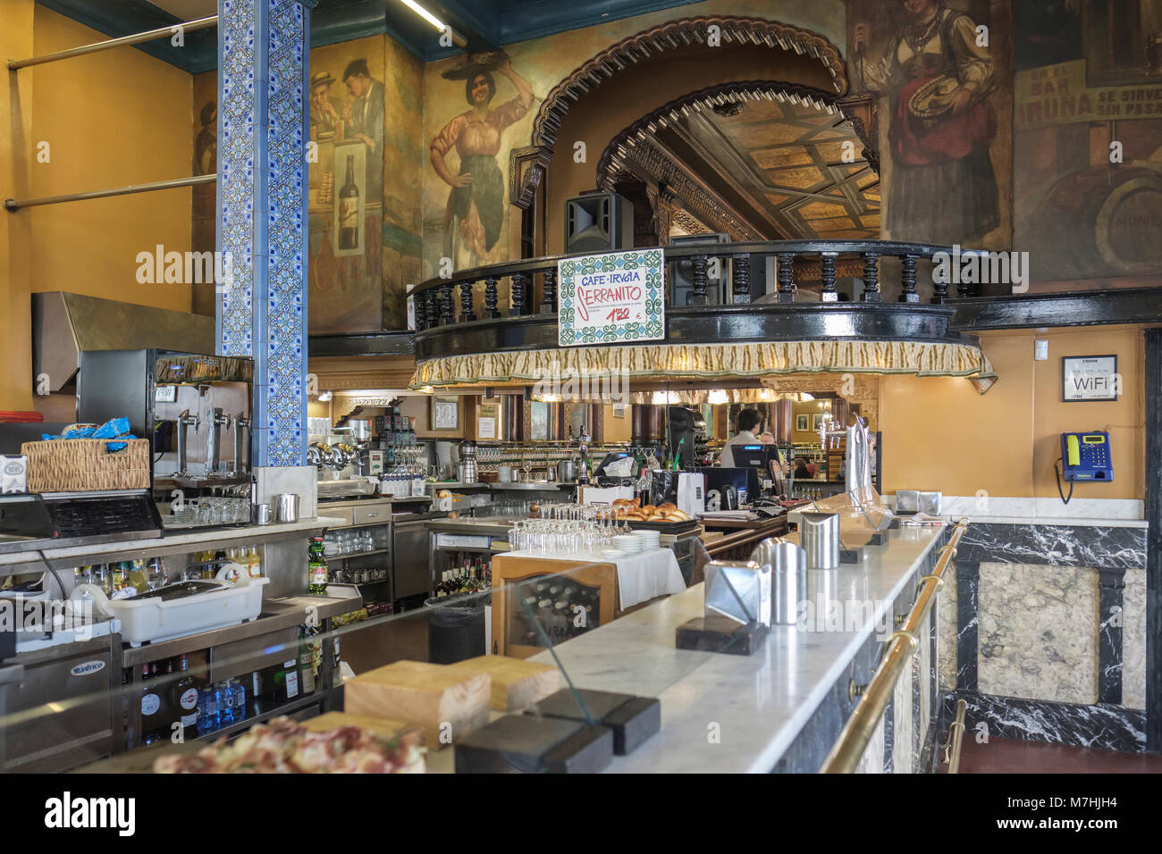Cafe Iruna, Bilbao, Vizcaya, Pais Vasco, Spain Stock Photo - Alamy