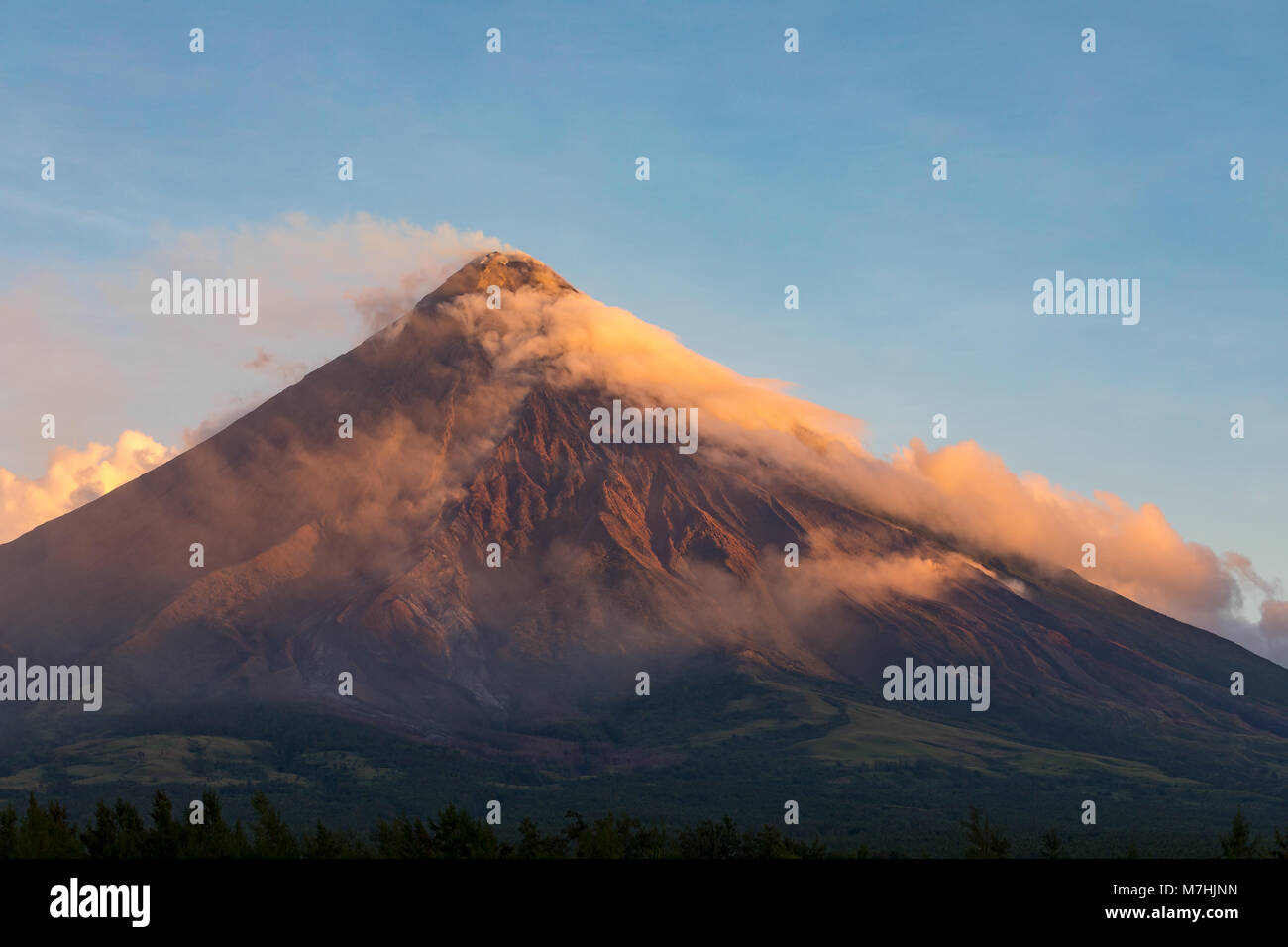 Mount Mayon Albay Philippines March 07, 2018 The Mayon Volcano, during ...