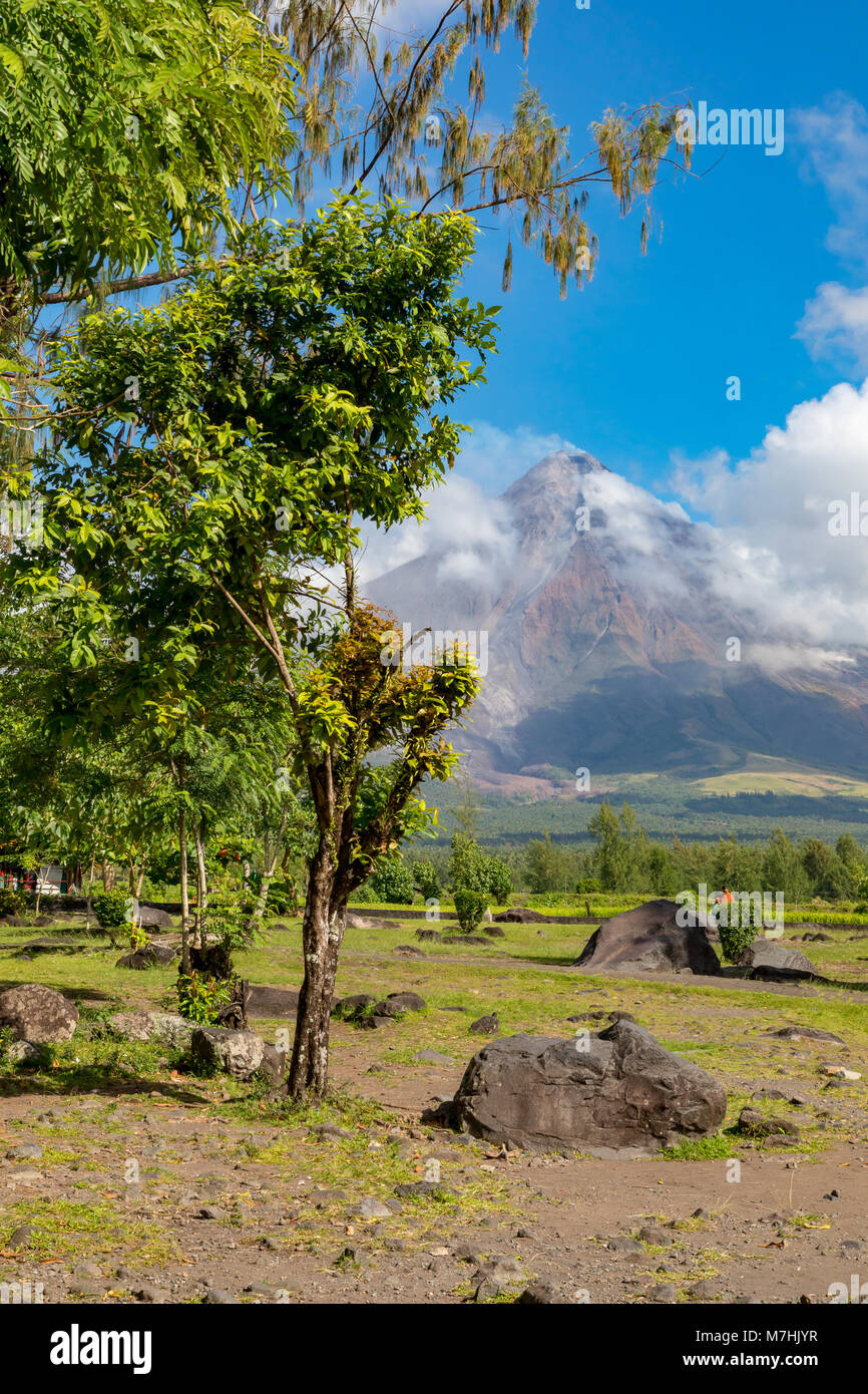 Mount Mayon Albay Philippines March 07, 2018 The Mayon Volcano, during ...