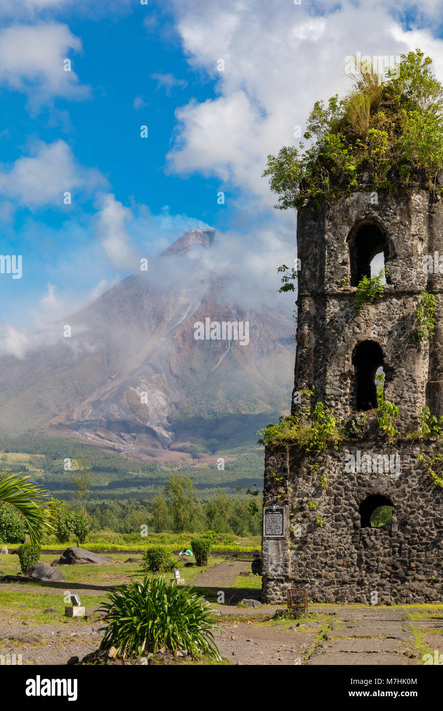 Mount Mayon Albay Philippines March 07, 2018 The Mayon Volcano, during ...