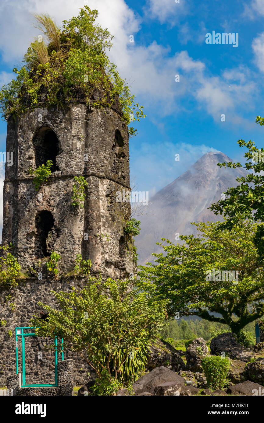 Mount Mayon Albay Philippines March 07, 2018 The Mayon Volcano, during ...