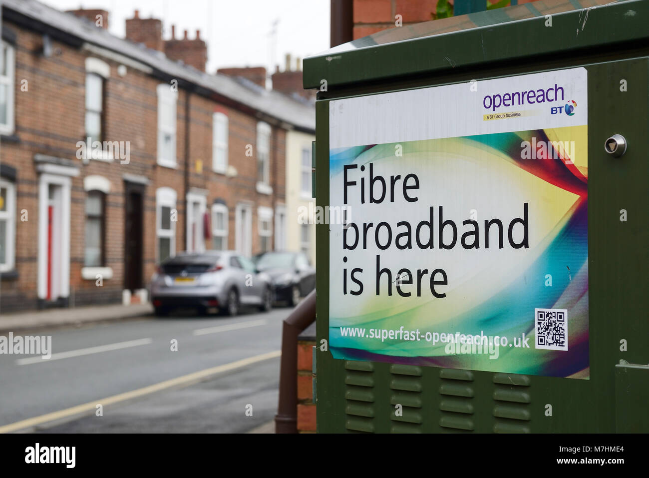 BT green cabinet for Fibre Broadband Stock Photo - Alamy