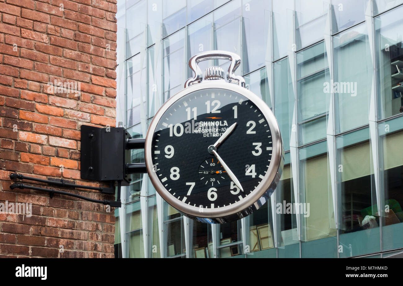 Giant watch display outside Shinola watch store in Dumbo, Brooklyn, NYC ...