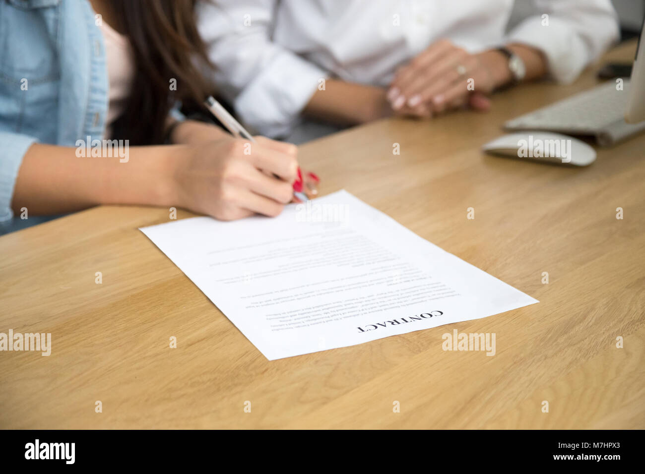 Hand written signature hi-res stock photography and images - Alamy