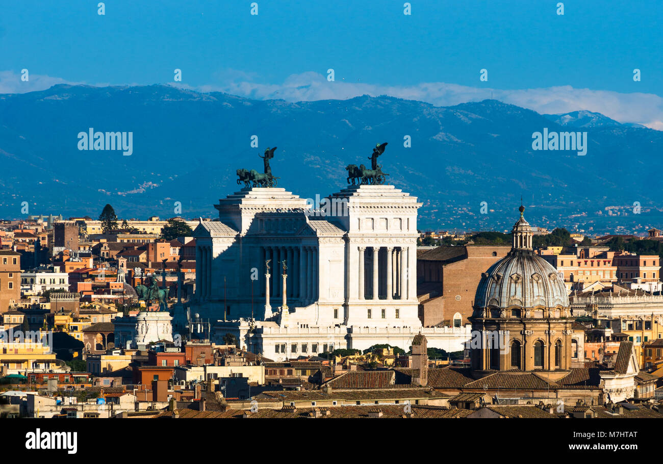 Historic Rome city skyline with domes and spires seen from Janiculum ...