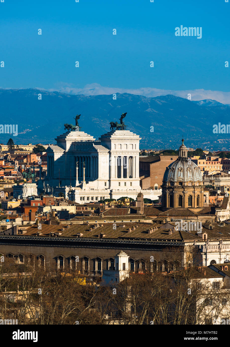 Historic Rome city skyline with domes and spires seen from Janiculum ...