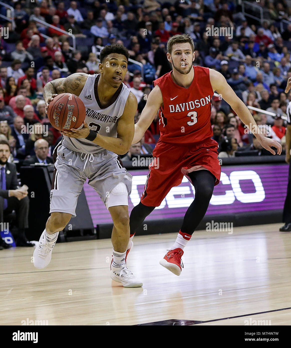 St bonaventure bonnies mens basketball hi-res stock photography and ...