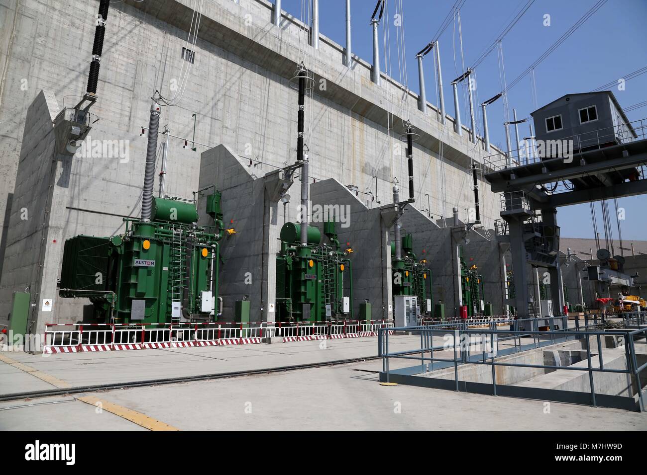 Tarbela hi-res stock photography and images - Alamy