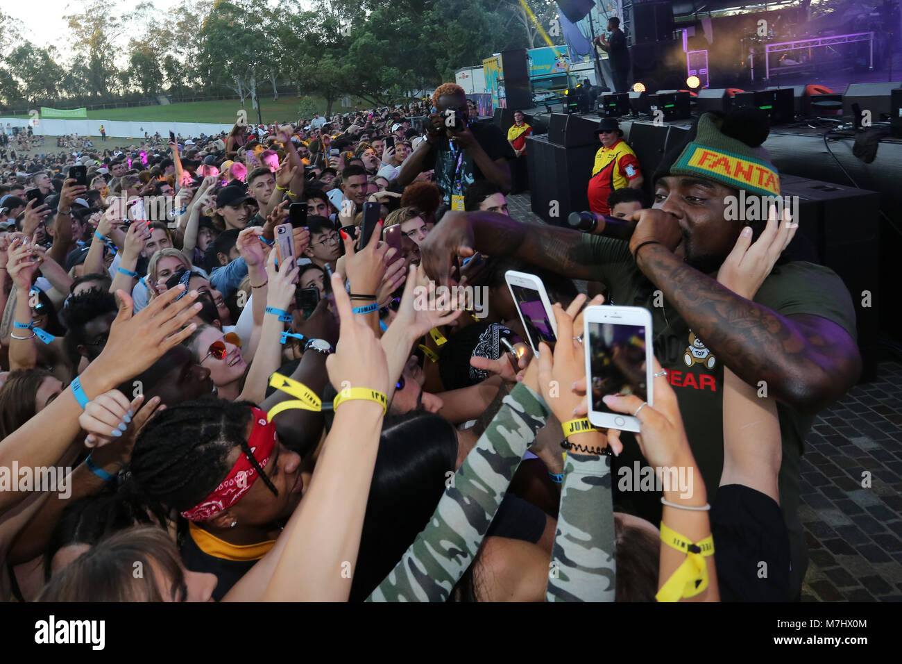 Wale rapper hi-res stock photography and images - Alamy