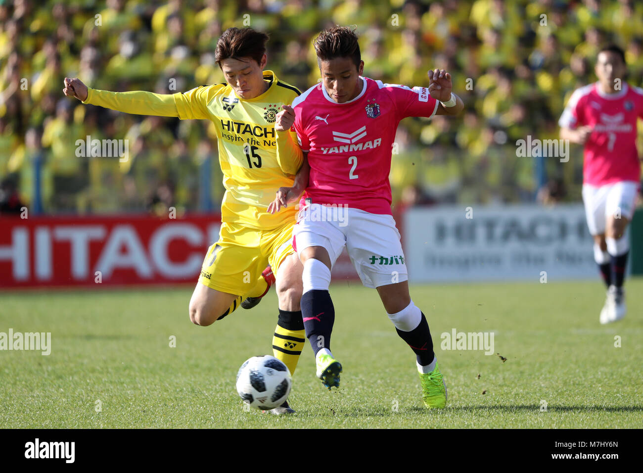 Sankyo Frontier Kashiwa Stadium, Chiba, Japan. 10th Mar, 2018. L to R ...