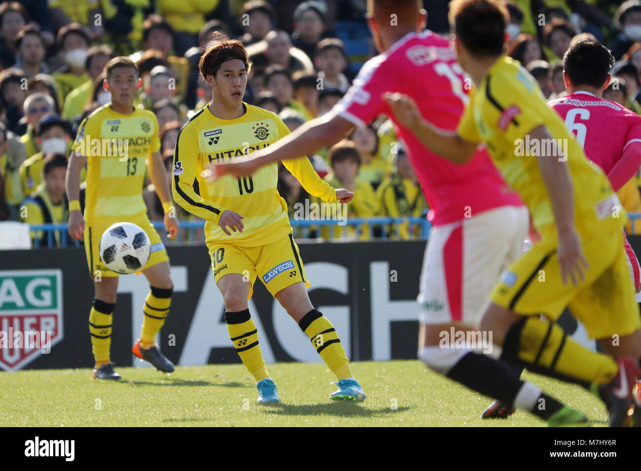 Sankyo Frontier Kashiwa Stadium, Chiba, Japan. 10th Mar, 2018. Ataru ...