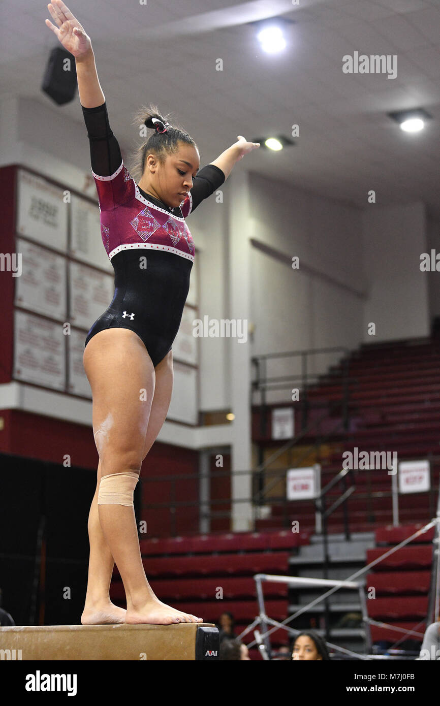 Philadelphia, Pennsylvania, USA. 9th Mar, 2017. Temple Owls gymnast ...