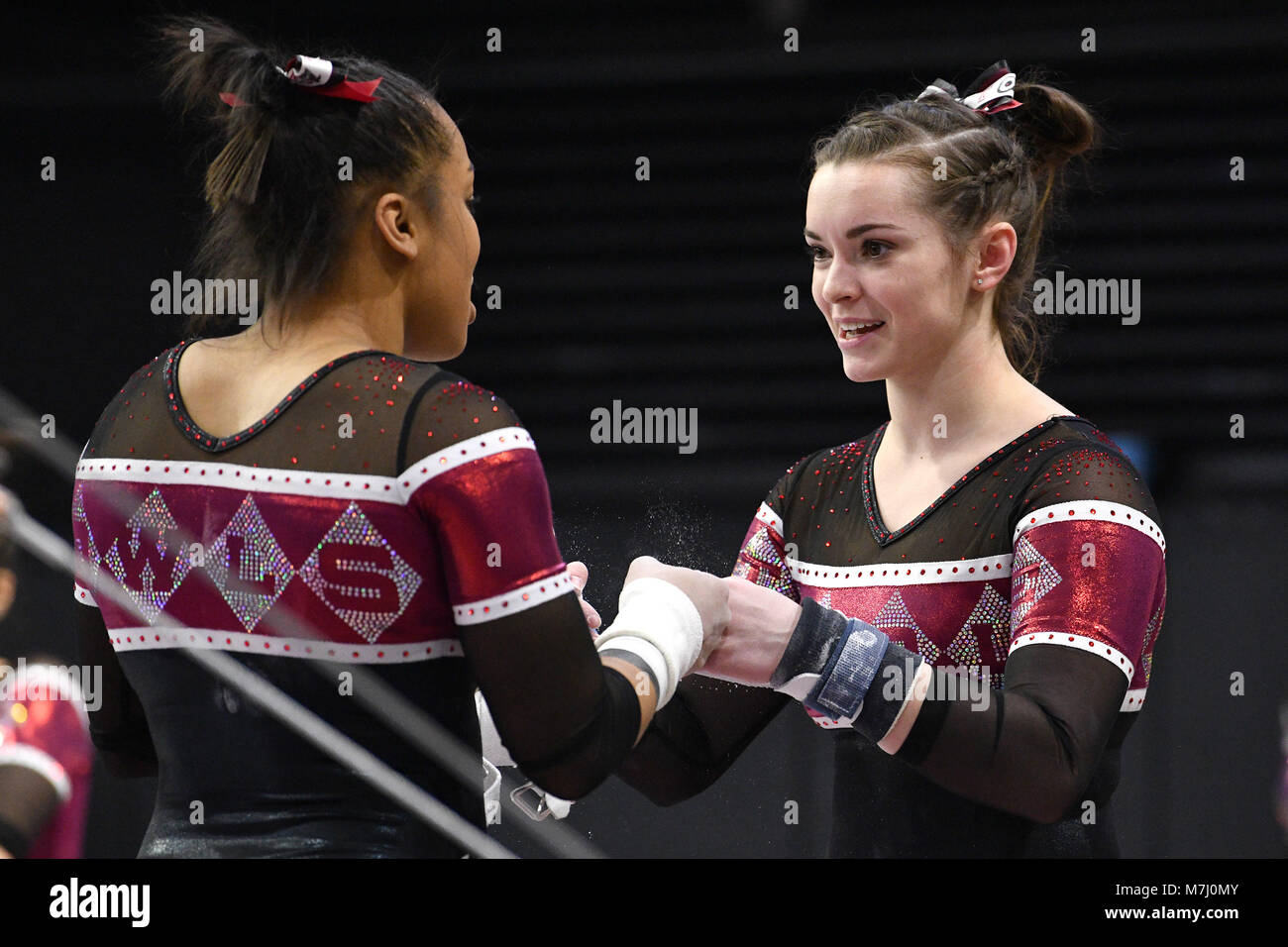 Philadelphia, Pennsylvania, USA. 9th Mar, 2017. Temple Owls gymnast ...