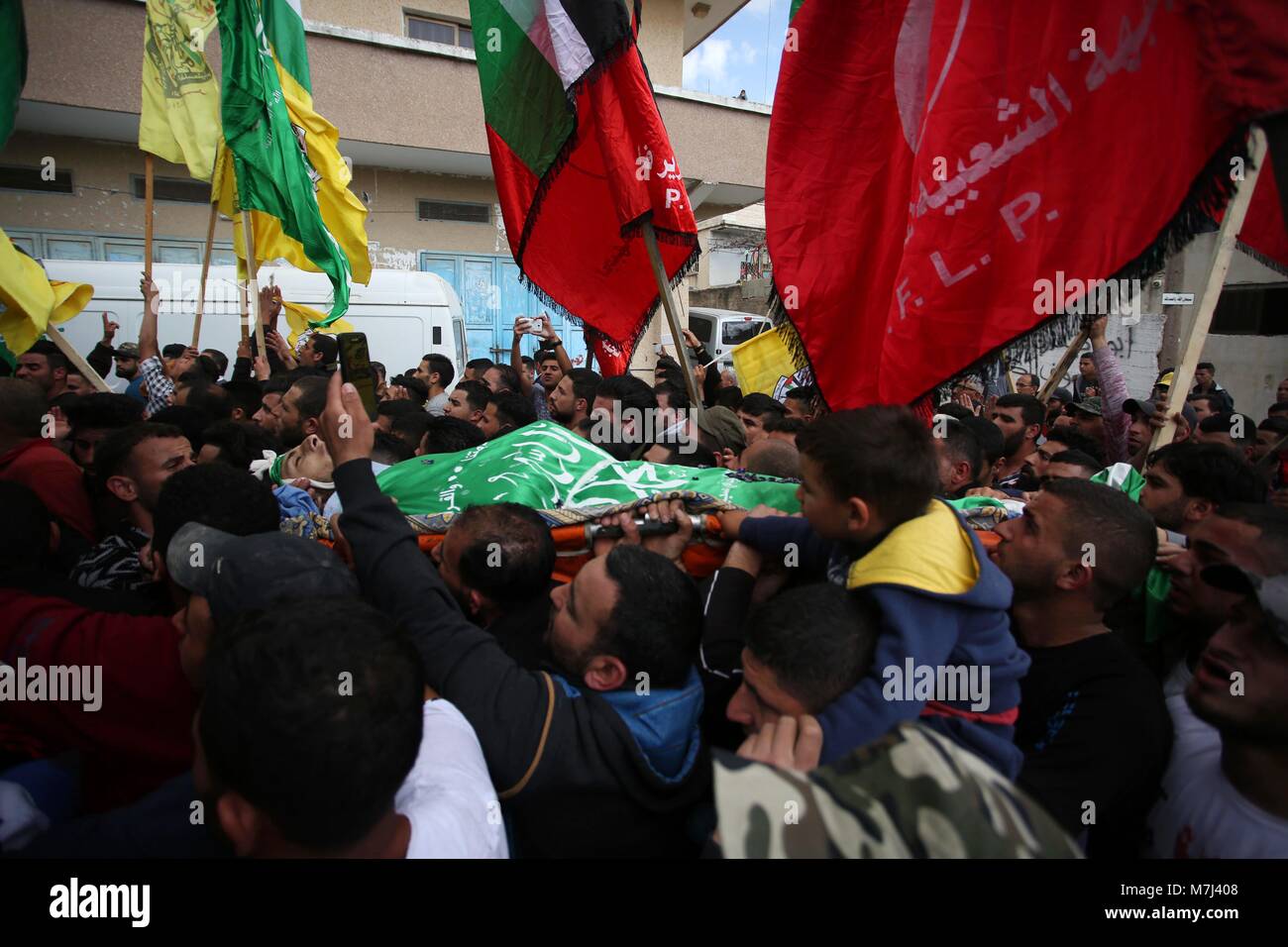 Nablus, West Bank, Palestinian Territory. 11th Mar, 2018. Palestinian ...