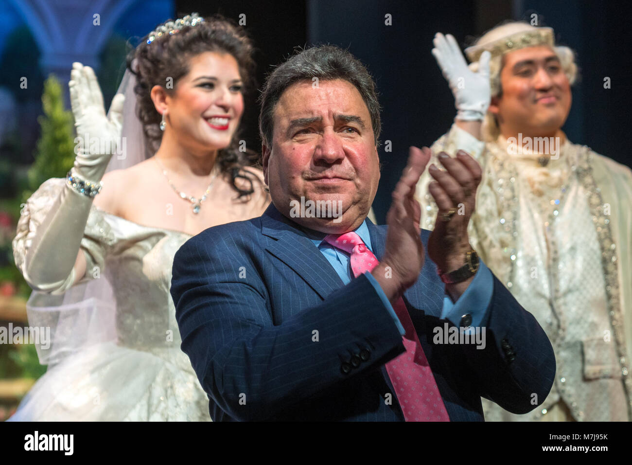 Italian mezzo soprano hi-res stock photography and images - Alamy