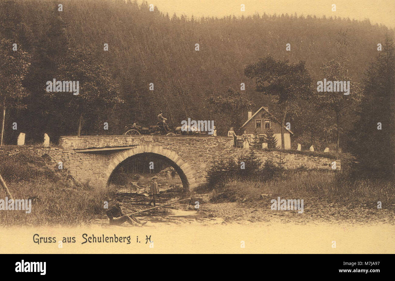 Schulenberg, Niedersachsen - Gebäudeansicht mit Brücke (Zeno ...
