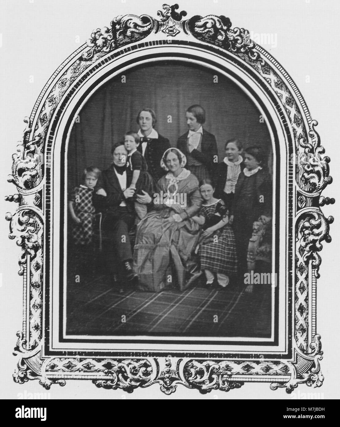 Middle class family 19th century hi-res stock photography and images ...