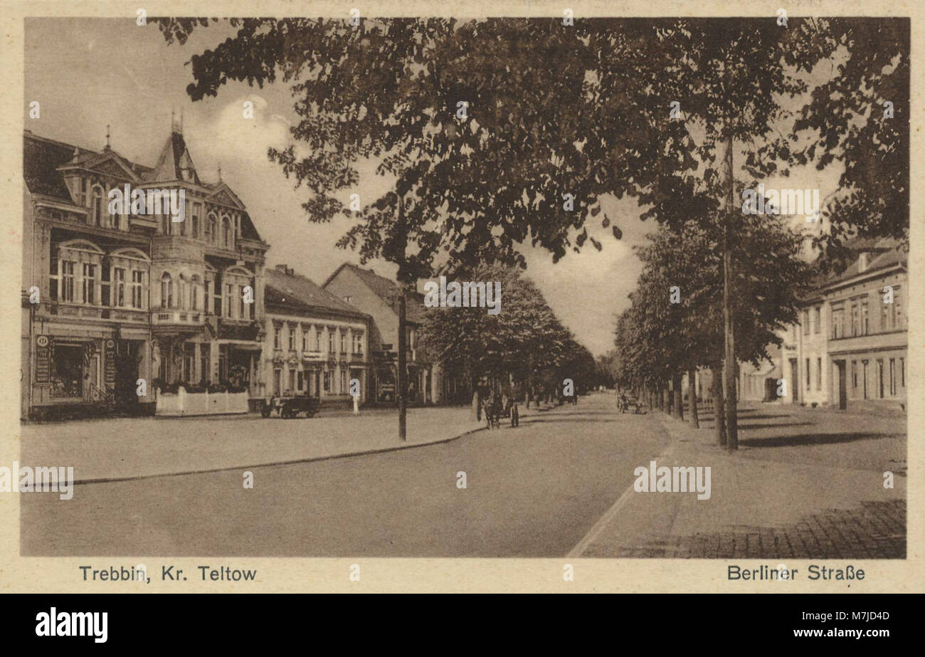 A vintage postcard of Trebbin, Brandenburg, depicting Berliner Strasse ...