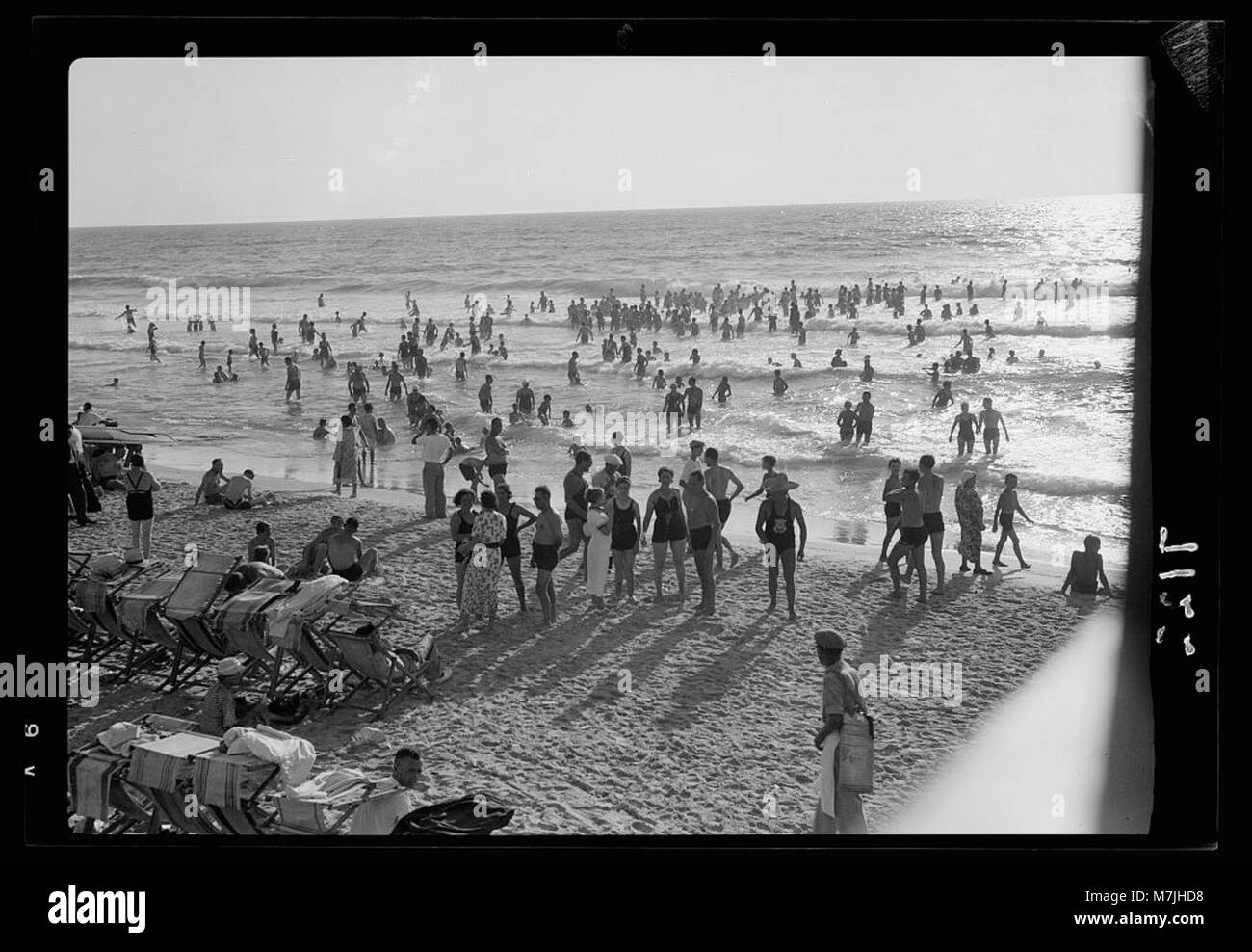 View people in sea Black and White Stock Photos & Images - Alamy