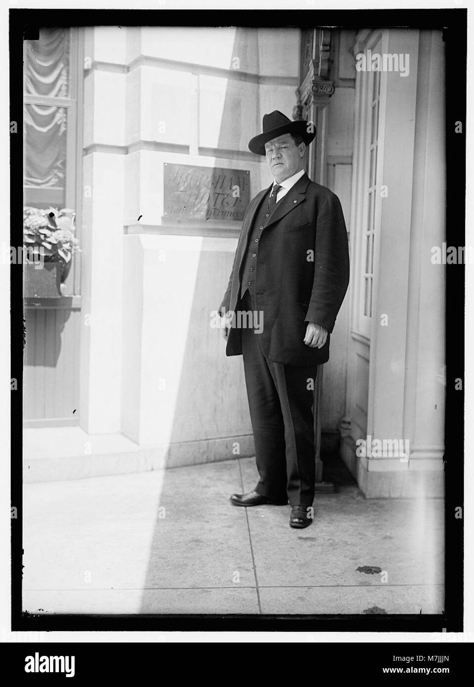 Hotel bill illustration Black and White Stock Photos & Images - Alamy