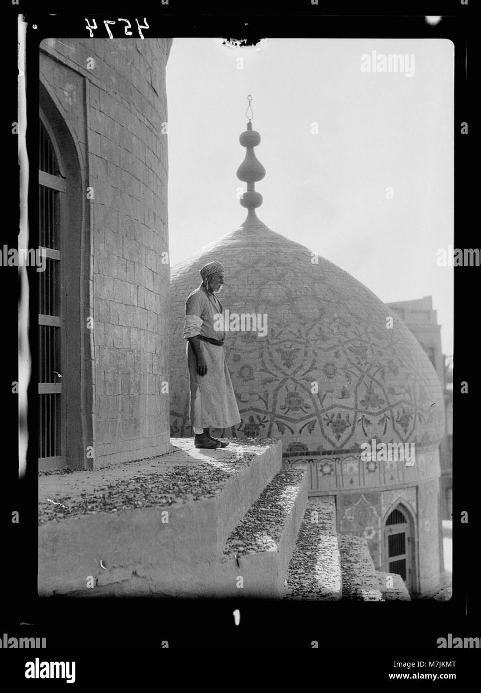Iraq mosque dome hi-res stock photography and images - Alamy