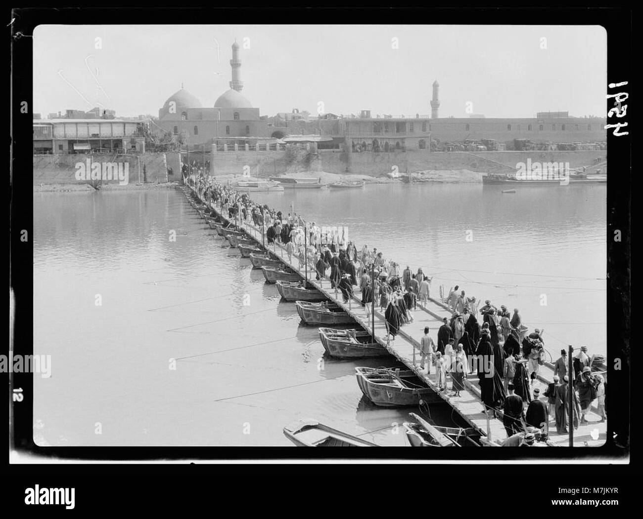 Historic Bridge Iraq High Resolution Stock Photography and Images - Alamy