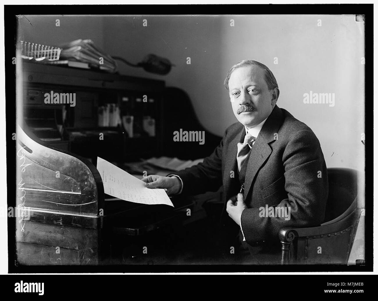 Charles nichols hi-res stock photography and images - Alamy