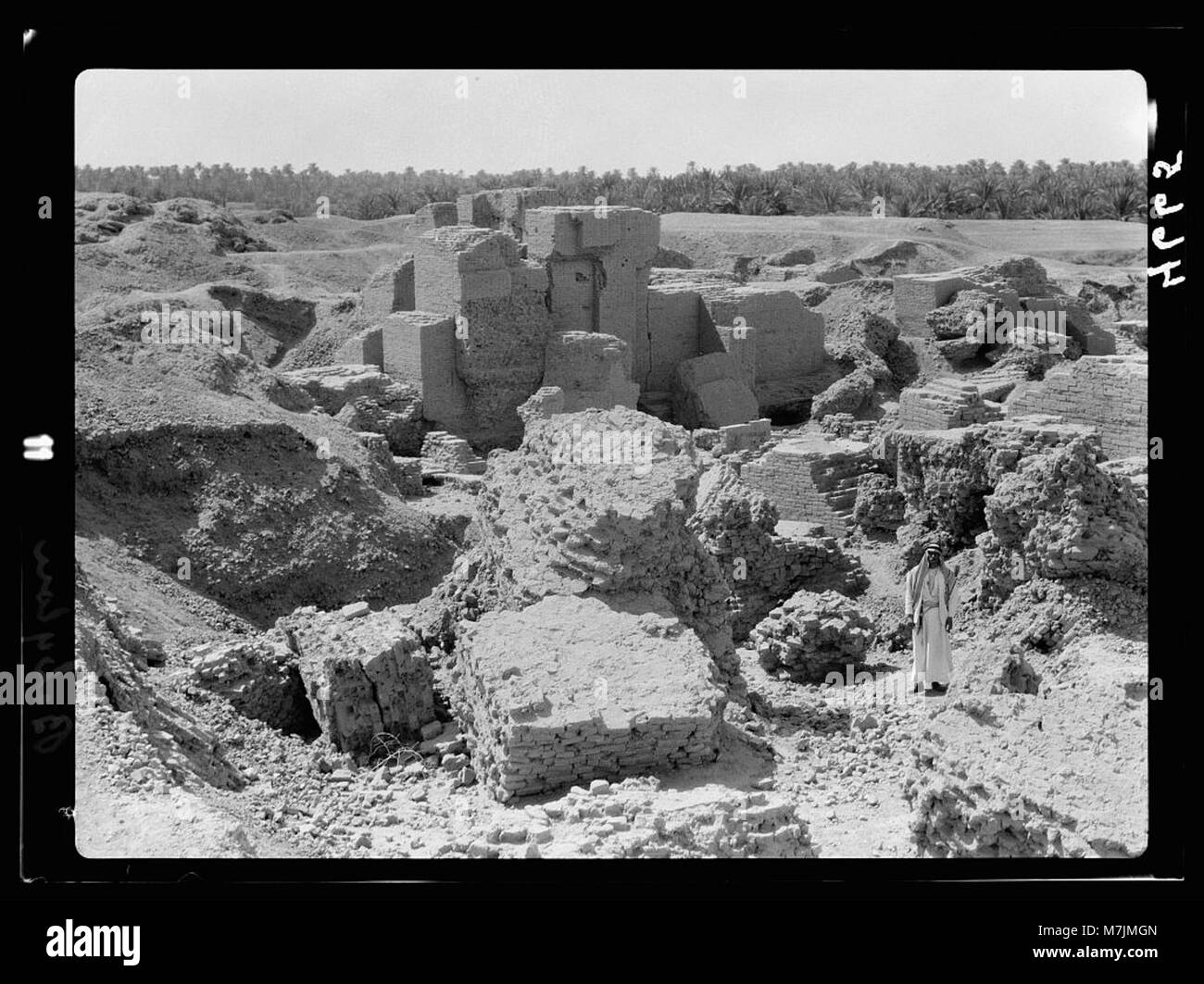 The crumbling ruins of Babylon, one of the ancient Seven Wonders of the ...