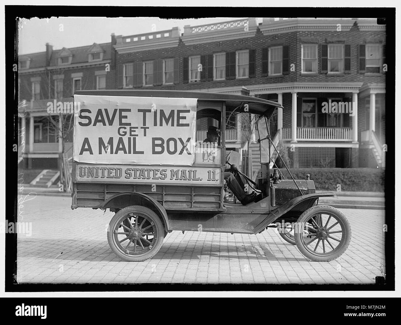 Mail wagons hi-res stock photography and images - Alamy