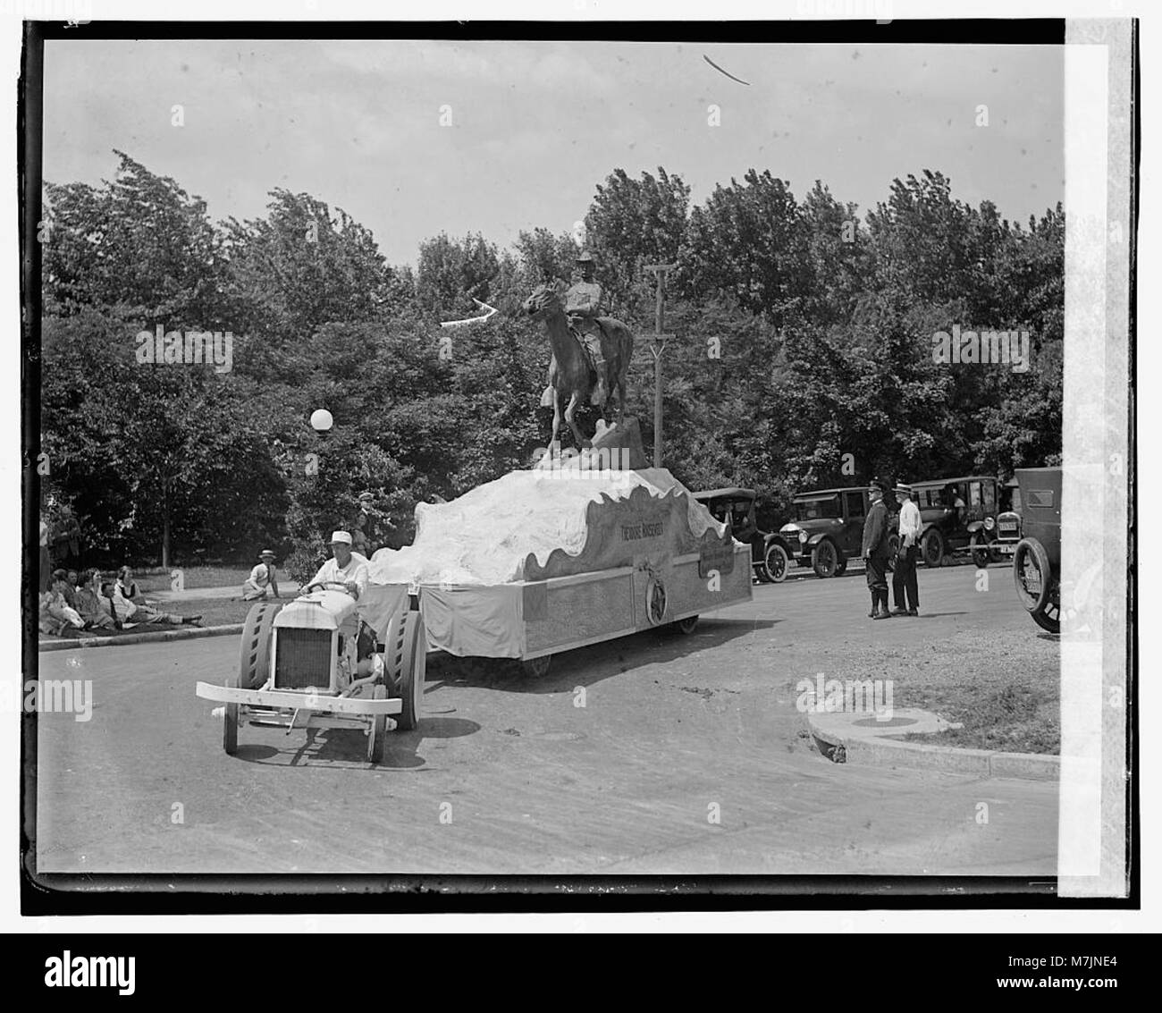 Photograph of a parade float featuring President Theodore Roosevelt ...