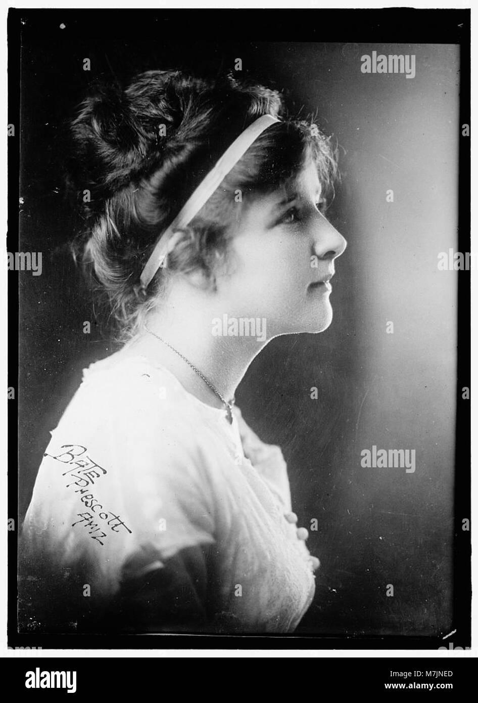 This photograph shows Esther Ross from Prescott, Arizona, capturing a ...