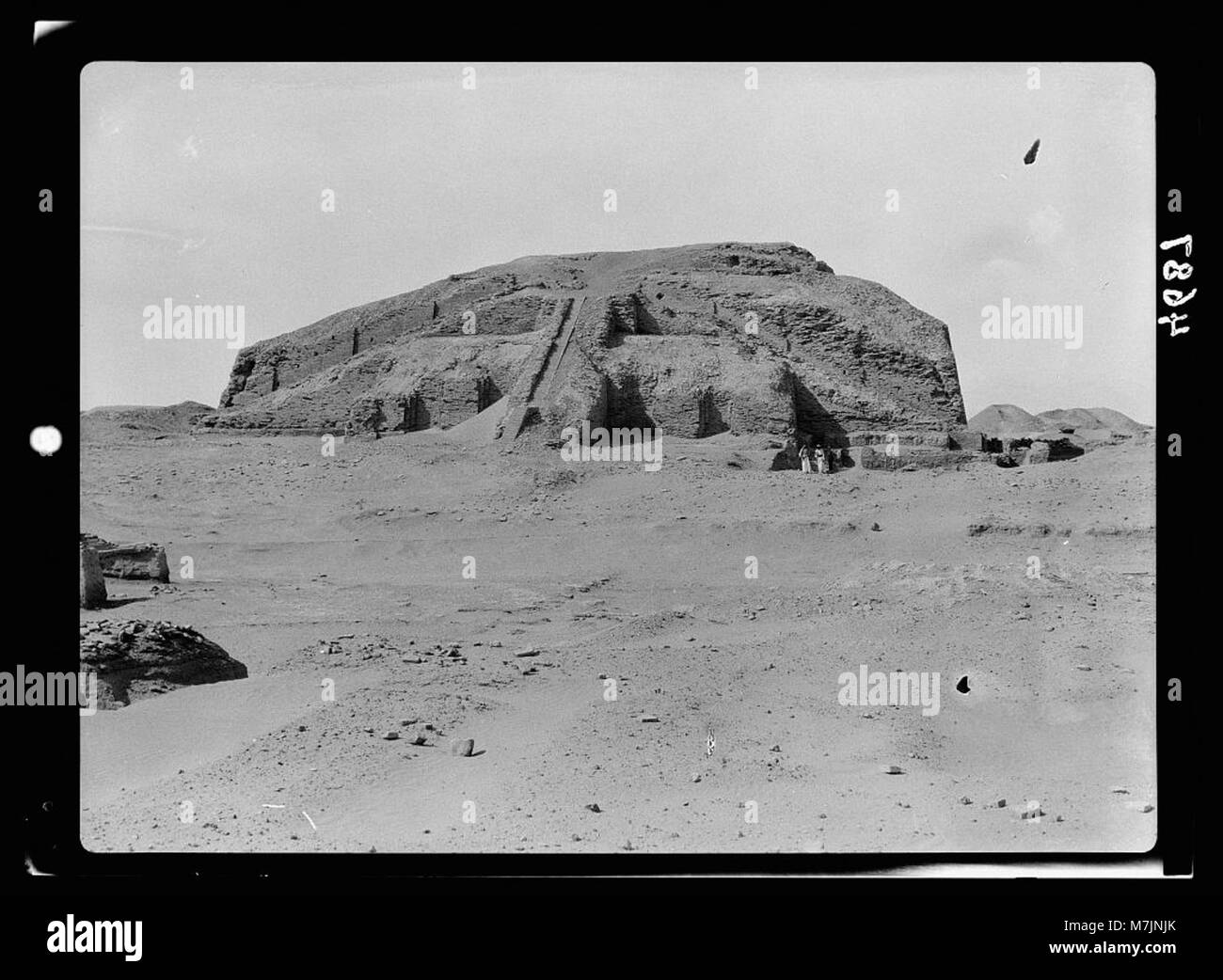 The ziggurat of ur Black and White Stock Photos & Images - Alamy