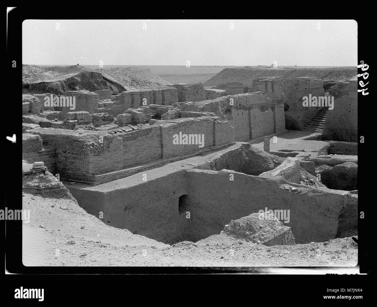 Ur of the chaldees hi-res stock photography and images - Alamy