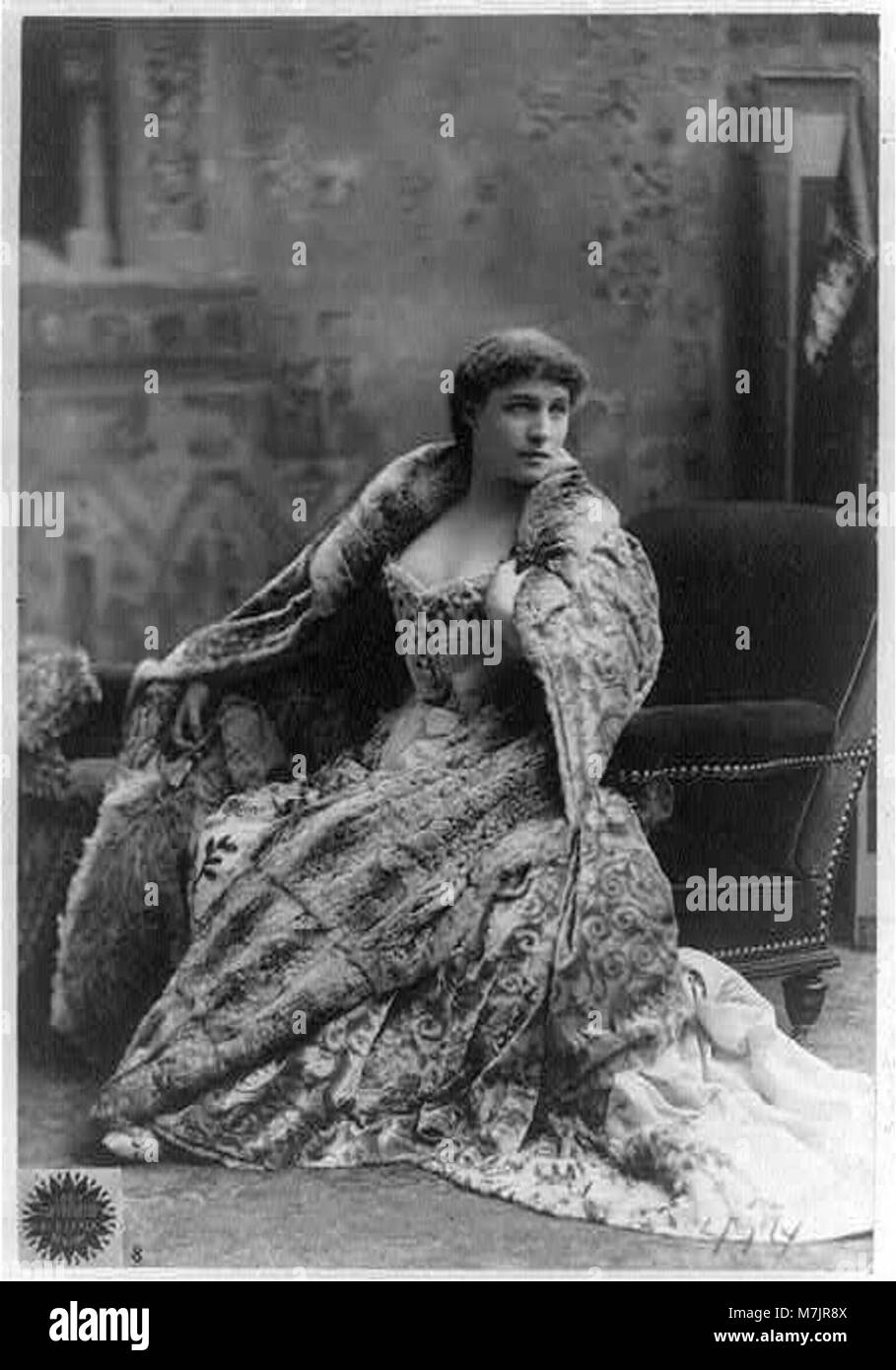 Lillie langtry 1853 1929 Black and White Stock Photos & Images - Alamy