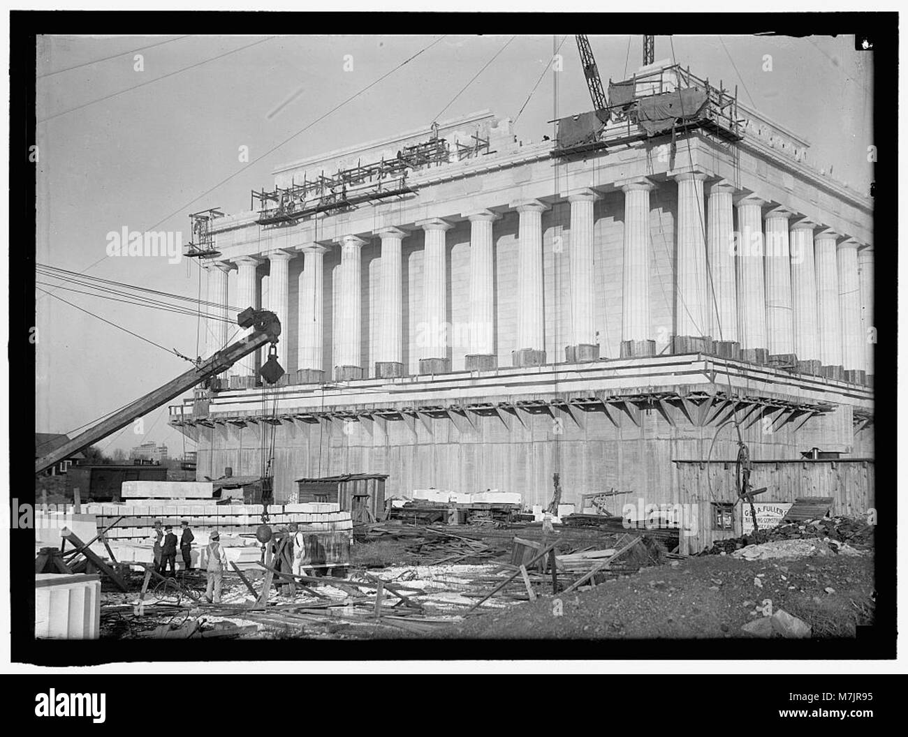 A photograph of the Lincoln Memorial under construction, showing the ...