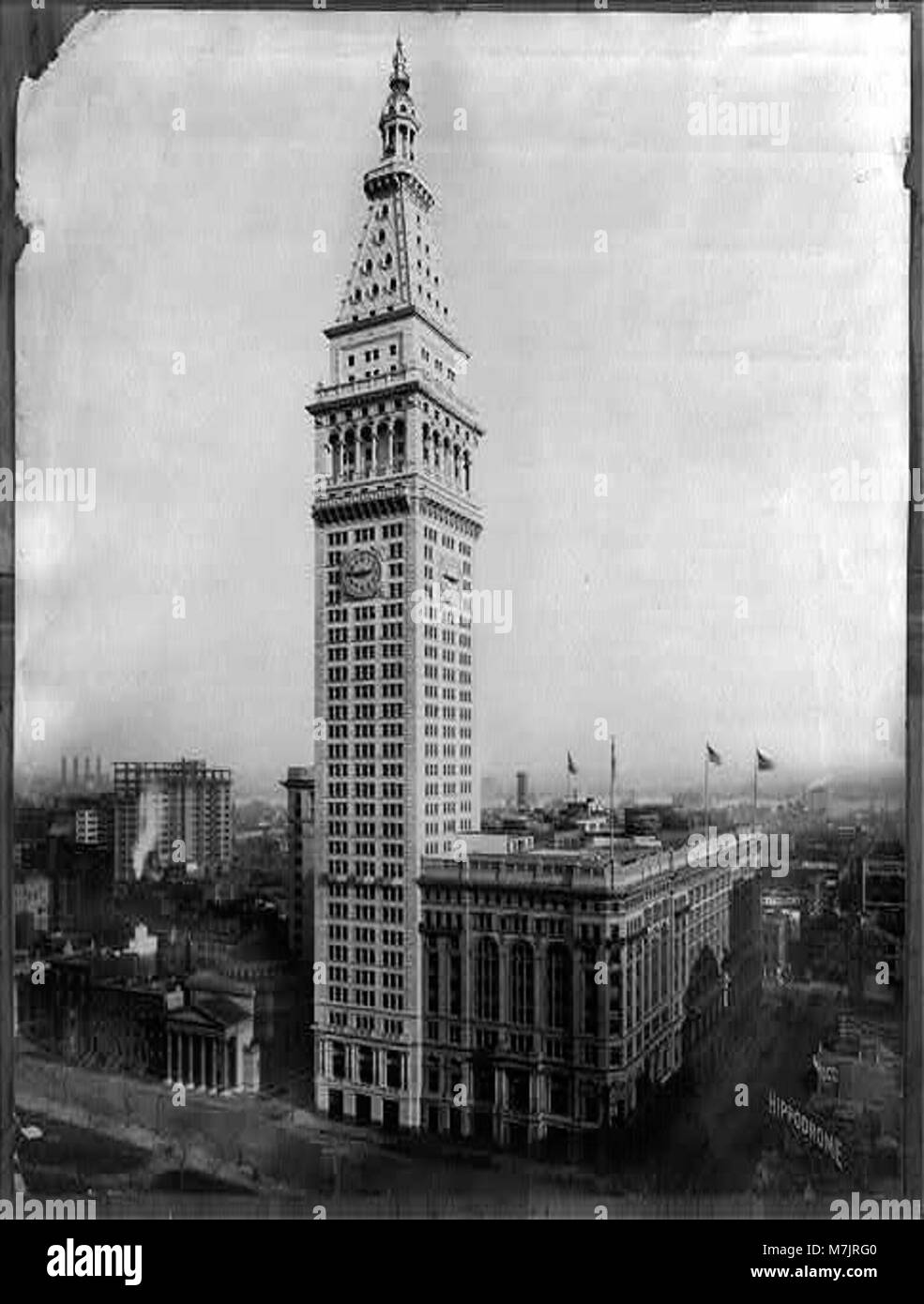 The Metropolitan Life Insurance Building, once the tallest building in ...