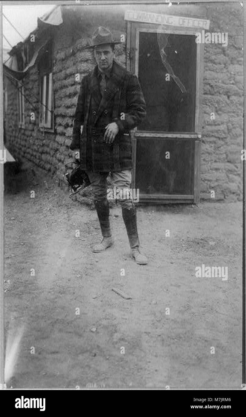 American official photographer Black and White Stock Photos & Images ...