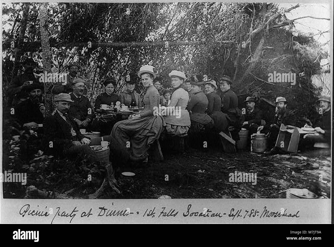 Party family table Black and White Stock Photos & Images - Alamy