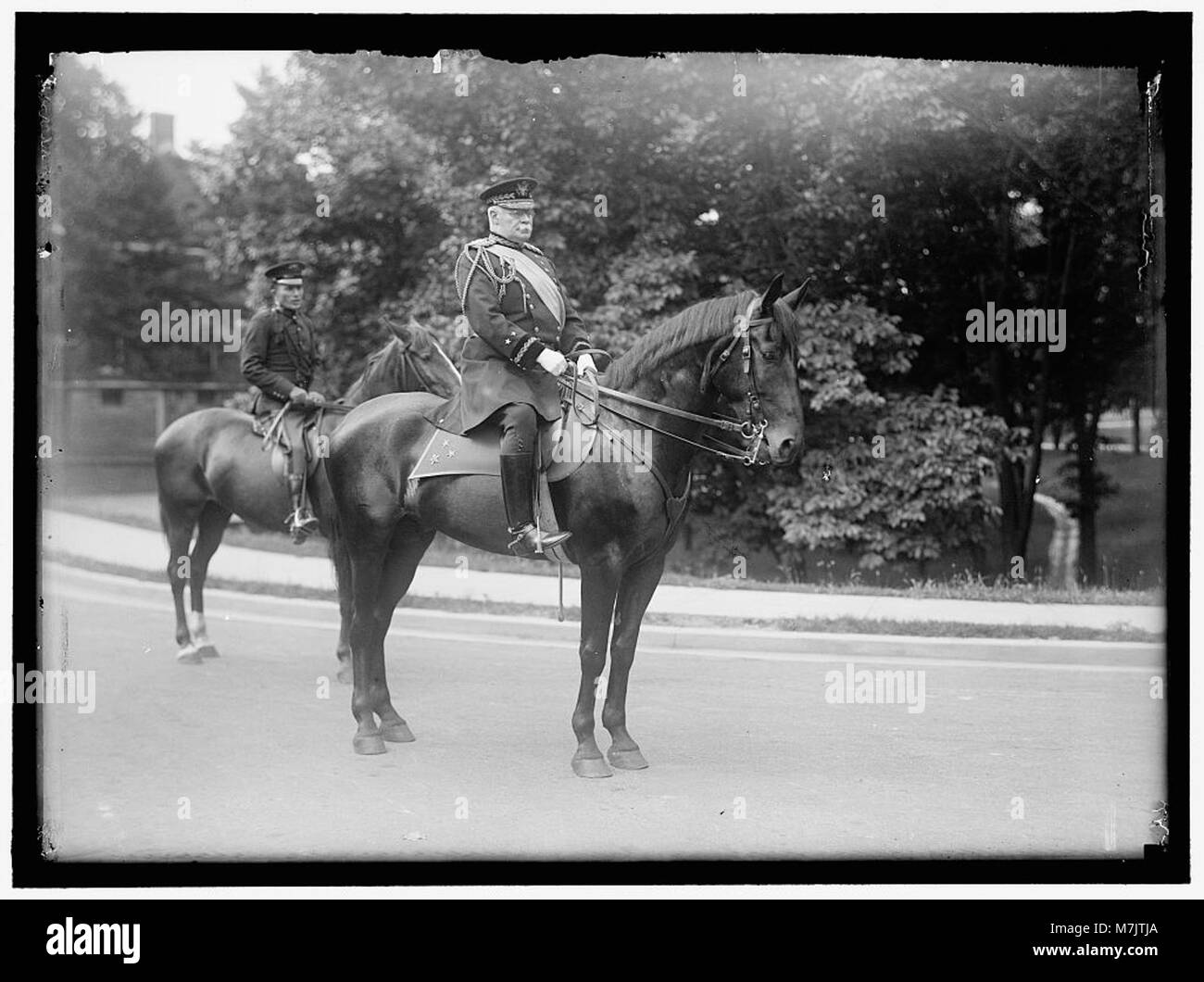 General hugh scott hi-res stock photography and images - Alamy