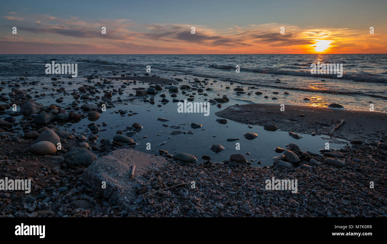 Lake michigan sunset hi-res stock photography and images - Alamy