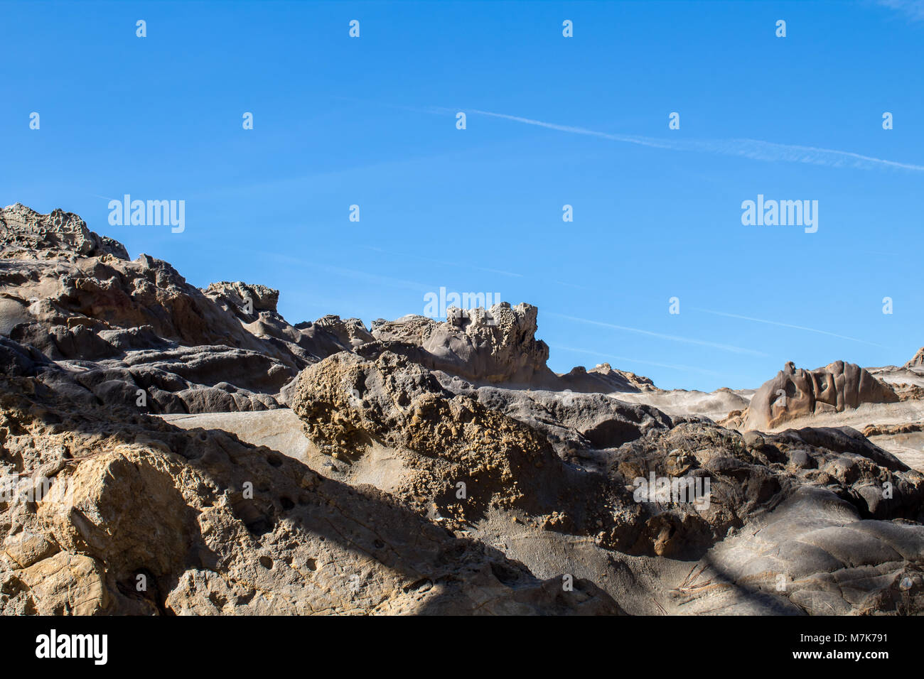 cliff in Newport Beach with blue sky Stock Photo - Alamy