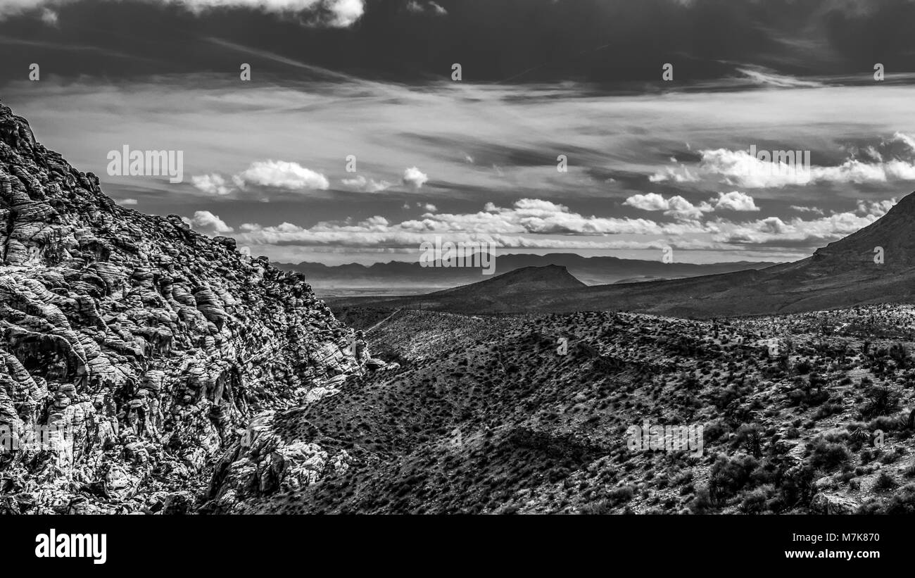 Red Rock Mountain Background Stock Photo - Alamy