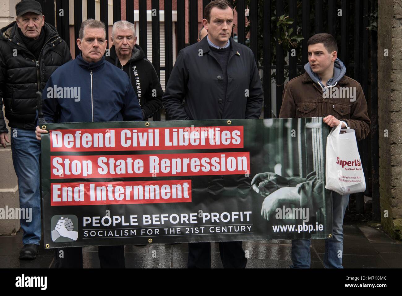 Free Tony Taylor Stock Photo - Alamy