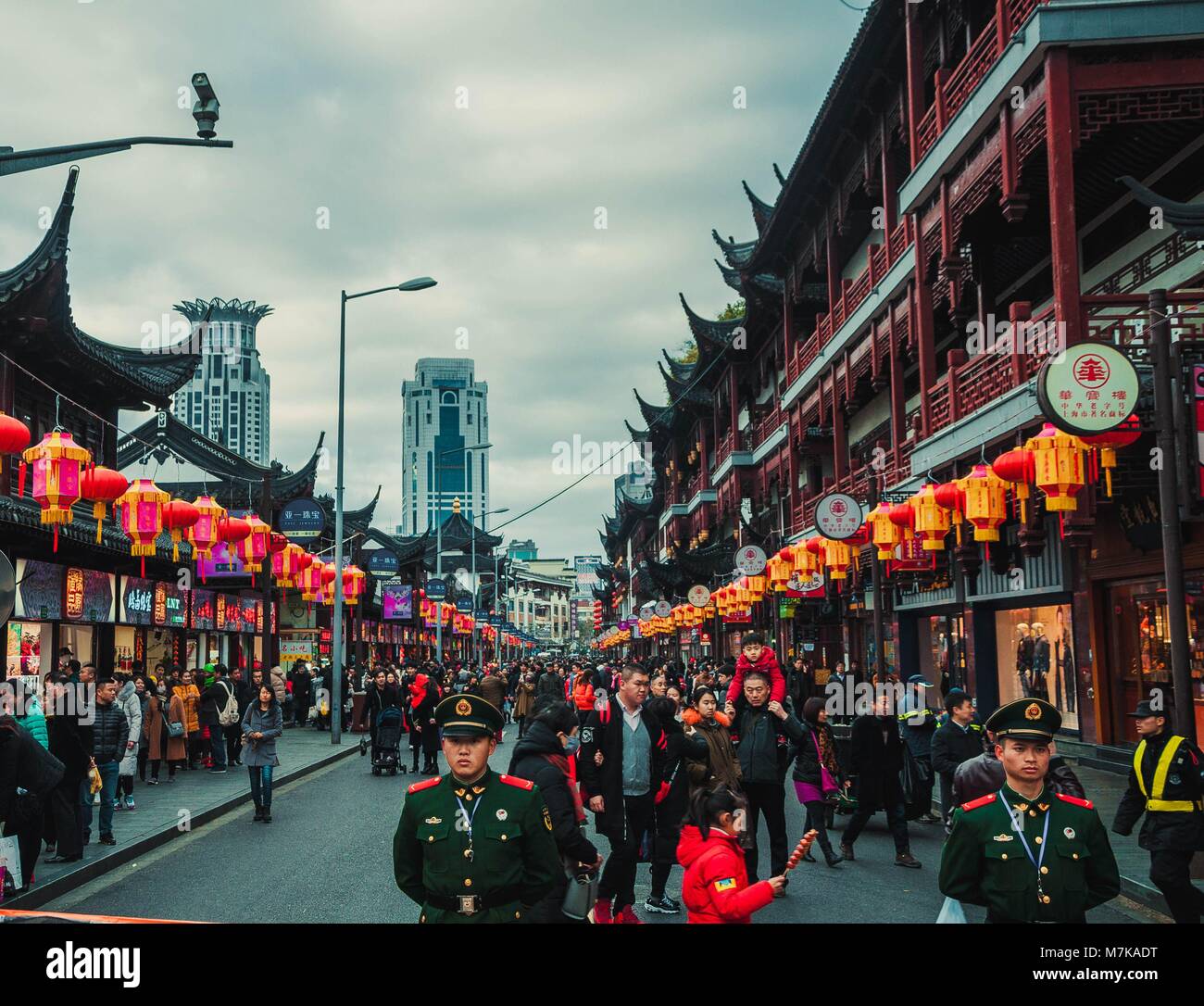 Shanghai downtown. Street life Stock Photo - Alamy