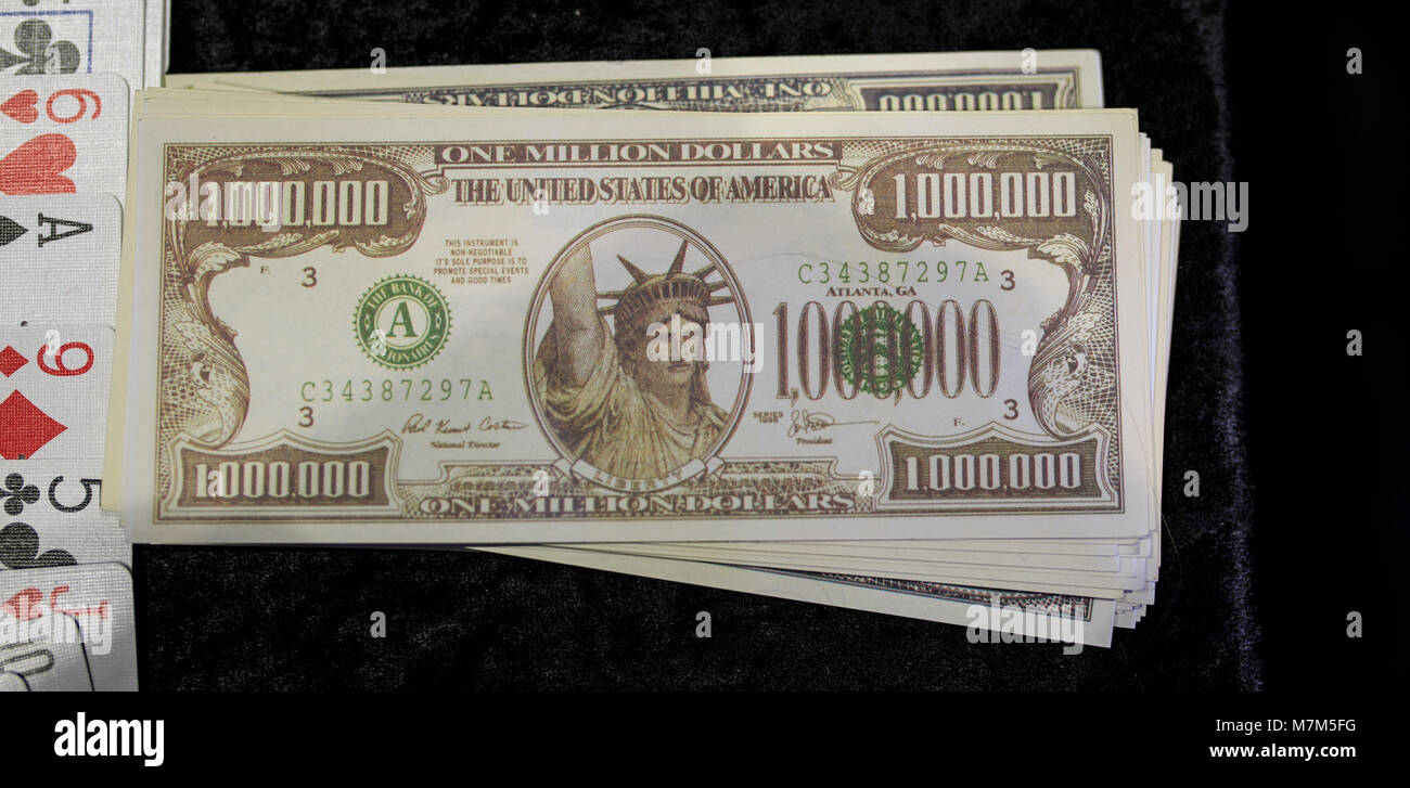 Fake group of dollar banknotes suitcase Stock Photo - Alamy