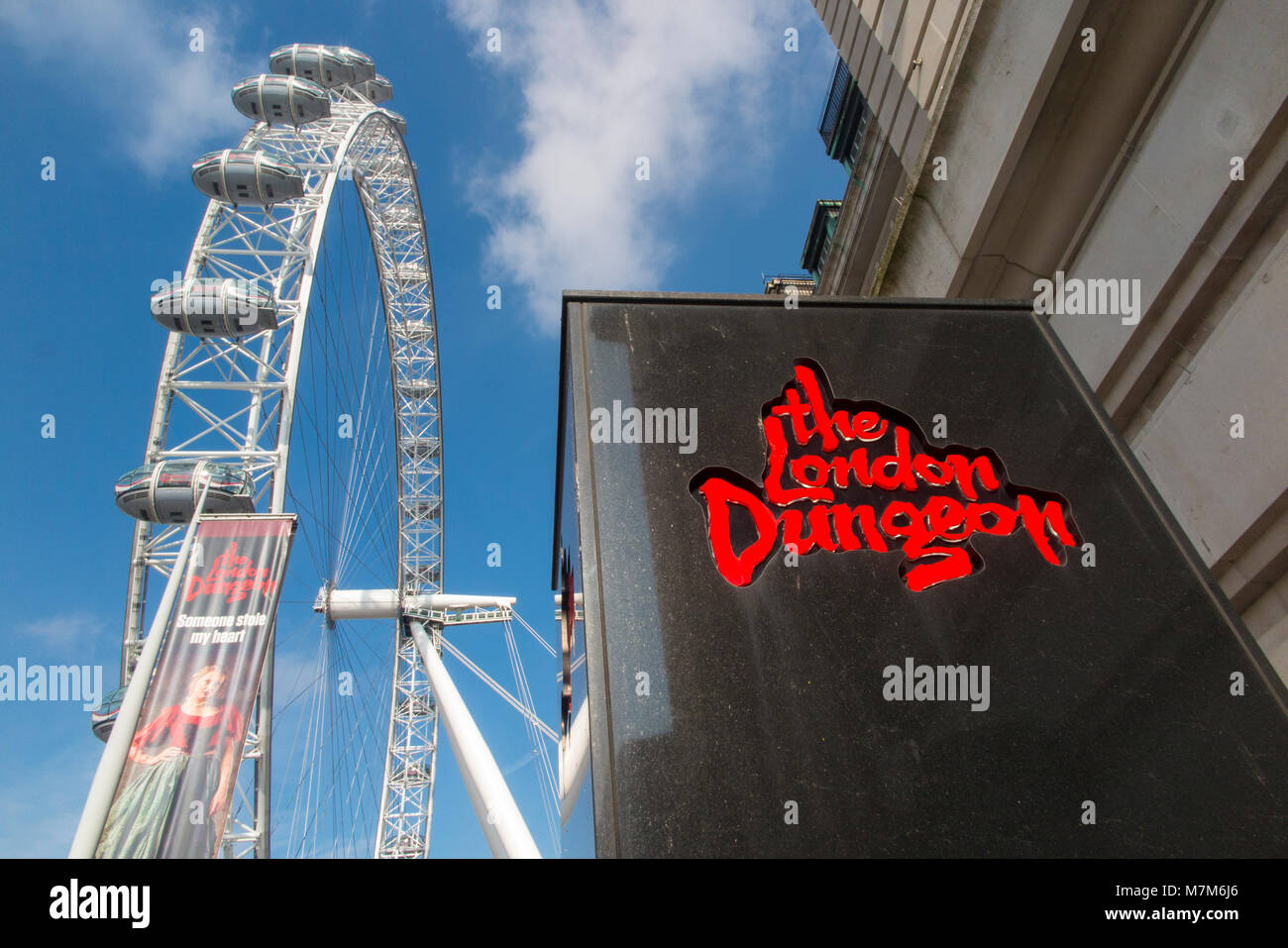 London dungeon sign hi-res stock photography and images - Alamy