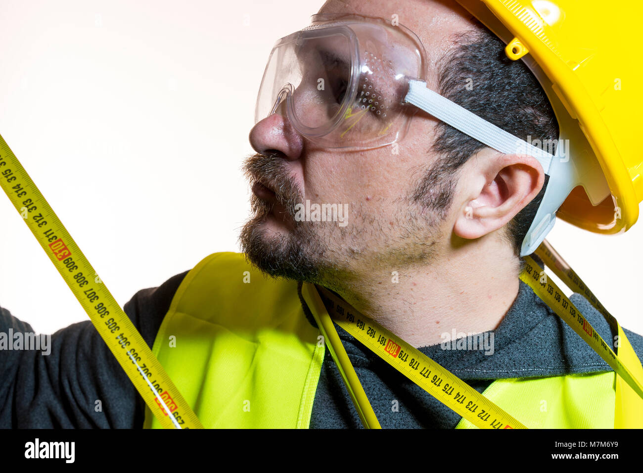 a man who wants to do a work without knowledge, work without experience ...